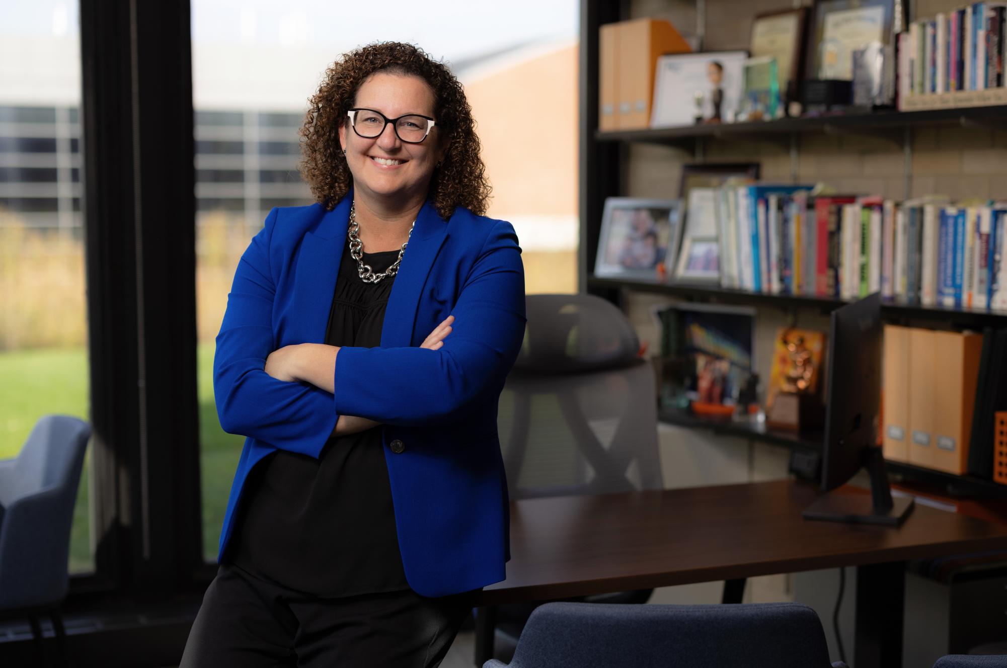 Dr. Kelly Bruhn announced next dean of SJMC - The Times-Delphic